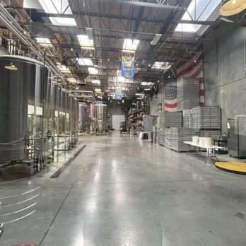 LENGTHWISE BREWING COMPANY - Updated August 2024 - 701 Photos & 606 ...