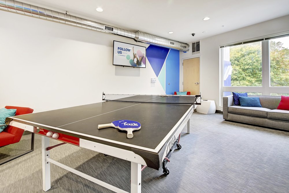 LARK AT RANDALL - Updated June 2025 - 12 Photos - 1423 Monroe St ...
