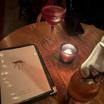 FOX BAR - Updated December 2025 - 229 Photos & 103 Reviews - 113-125 N ...