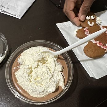 GOOD DOUGH - Updated October 2025 - 51 Photos & 76 Reviews - 1506 39th ...