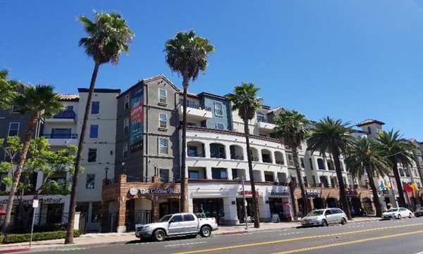3770 South Figueroa Street