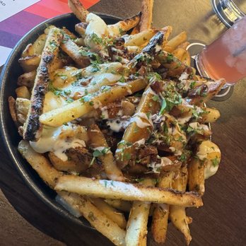 PUTTSHACK - NATICK - Updated April 2025 - 108 Photos & 32 Reviews ...