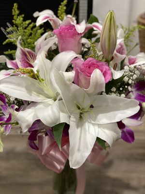 KIM FLORIST - Updated September 2024 - 164 Photos & 130 Reviews - 227 W ...