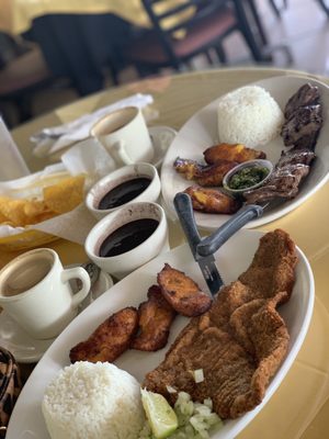 DON LOLO’S RESTAURANT - 77 Photos & 90 Reviews - 822 W Hallandale Beach ...