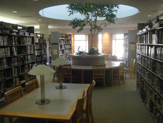 WALTHAM PUBLIC LIBRARY - Updated October 2025 - 22 Photos & 38 Reviews ...