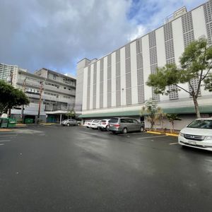 TOPA FINANCIAL CENTER - Updated August 2025 - 24 Photos - 700 Bishop St ...