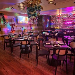 MERCY KITCHEN - Updated July 2025 - 116 Photos & 55 Reviews - 1312 ...