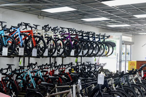 TREK BICYCLE ORLANDO COLLEGE PARK - Updated May 2025 - 66 Photos & 50 ...