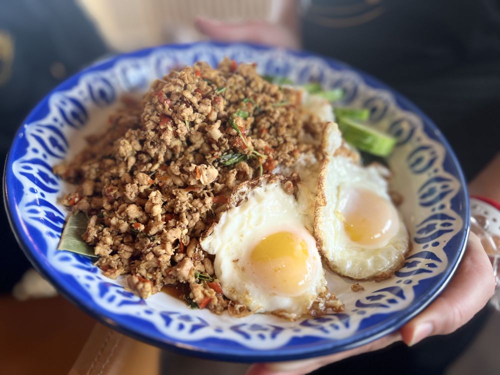 MOM’S KITCHEN WAUKESHA - Updated January 2025 - 91 Photos & 94 Reviews ...