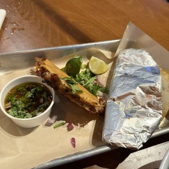 HI SLIDERS - Updated January 2025 - 209 Photos & 100 Reviews - 95-221 ...