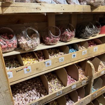 THE ROOT BEER STORE - Updated December 2025 - 72 Photos & 32 Reviews ...