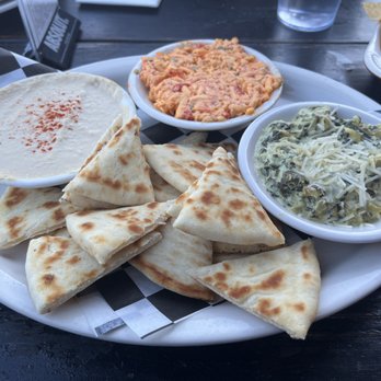 HIBERNIAN RESTAURANT & PUB - 325 Photos & 318 Reviews - 311 Glenwood ...