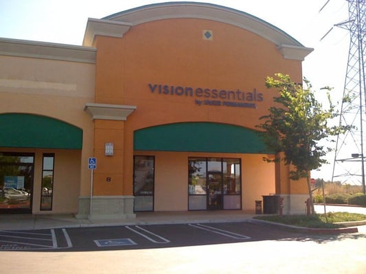 VISION ESSENTIALS BY KAISER PERMANENTE - TRACY - Updated January 2026 ...