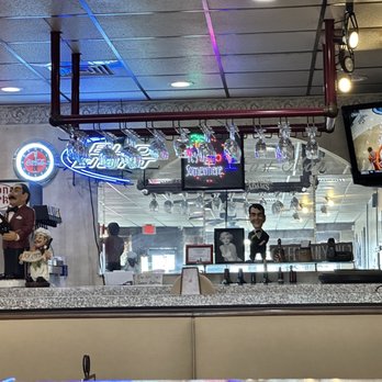 GRAND APIZZA SHORELINE - Updated October 2025 - 67 Photos & 158 Reviews ...