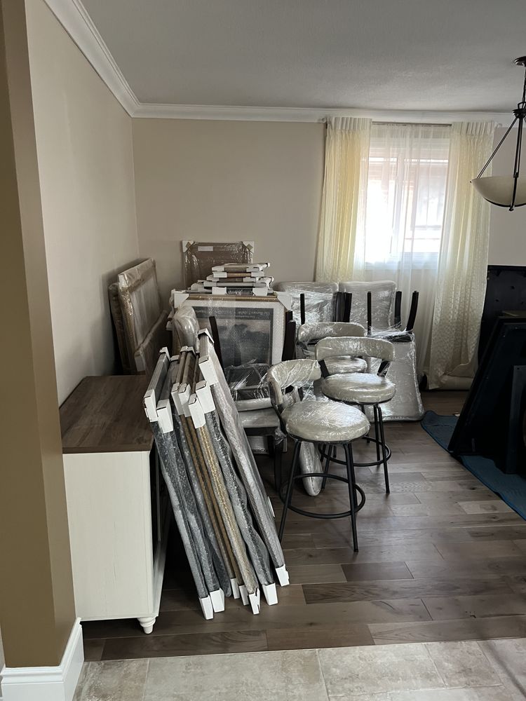 TOMÉ MOVING - Updated January 2026 - 104 Beaver Terrace, Toronto ...