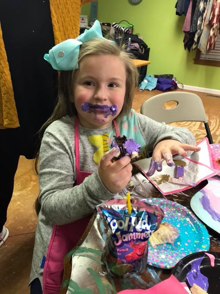 KINSLEY’S CREATIVE PALETTE - Updated July 2025 - 39 Photos - 74 County ...