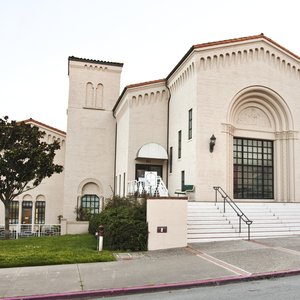 WAR MEMORIAL COMMUNITY CENTER - 67 Photos - Recreation Centers - 6655 ...