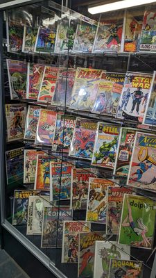 IVY’S HIDEOUT - Updated December 2025 - 12 Photos - 1 4th St, Petaluma ...