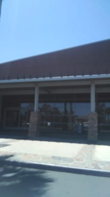 HESPERIA LIBRARY - Updated August 2025 - 14 Photos & 30 Reviews - 9650 ...
