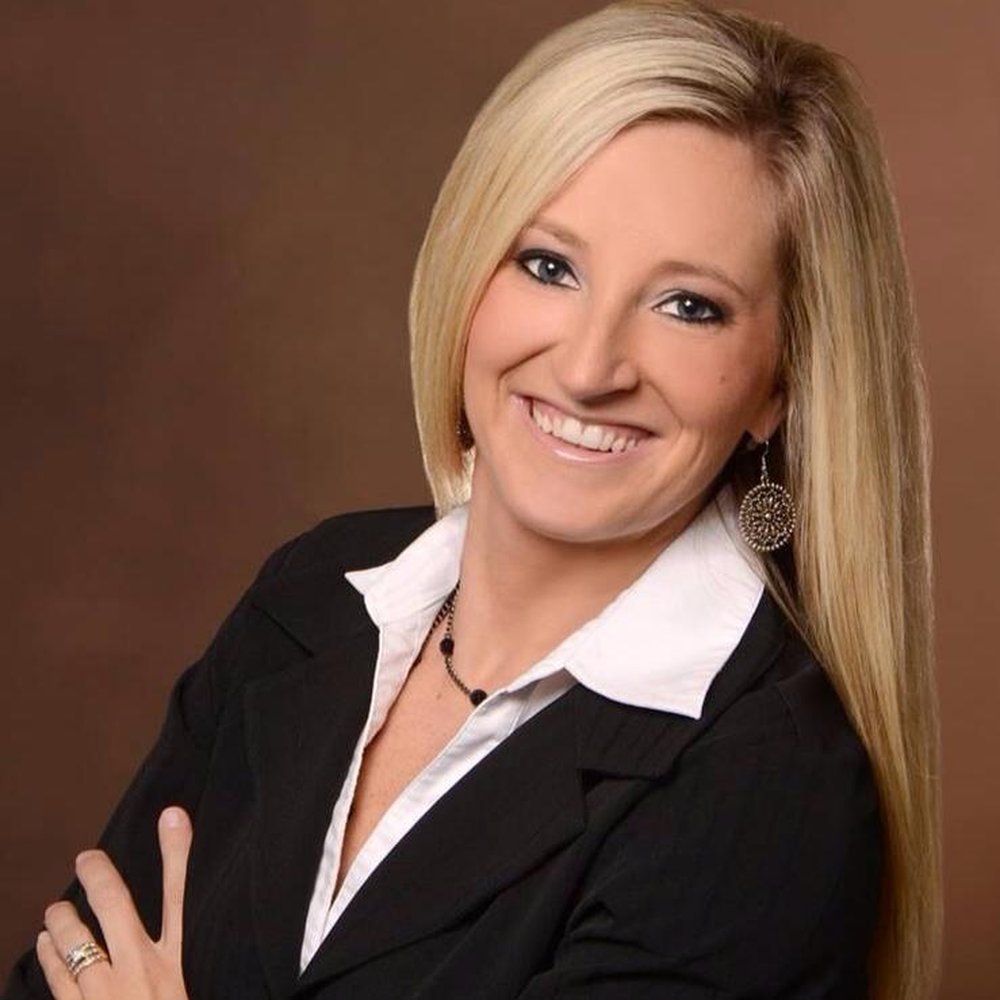 Amber Knoll's Instagram, Twitter & Facebook on IDCrawl