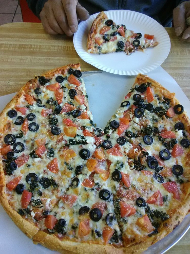 ABC PIZZA HOUSE - 18 Photos & 98 Reviews - Pizza - 744 Massachusetts ...