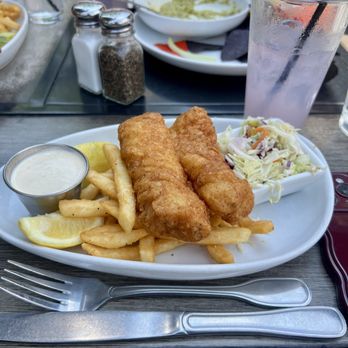 PENROSE TAPHOUSE & EATERY - Updated January 2026 - 228 Photos & 255 ...