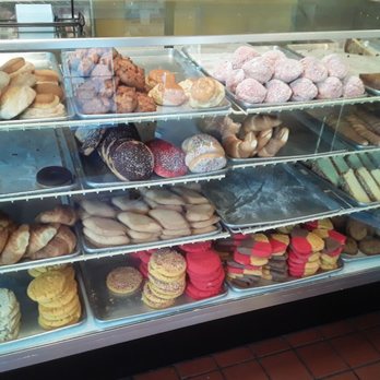 EL RICO PAN BAKERY - Updated July 2025 - 96 Photos & 93 Reviews - 231 ...