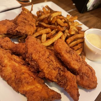 CEE GEES BAR & GRILL - Updated September 2025 - 17 Photos & 52 Reviews ...