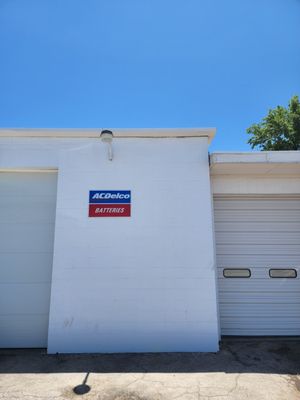 EXTREME AUTOMOTIVE - Updated December 2025 - 16 Photos - 921 Cadoo St ...