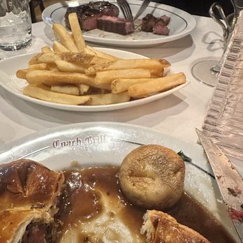 COACH GRILL - Updated December 2025 - 343 Photos & 323 Reviews - 55 ...