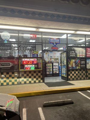 SEVEN STAR LIQUOR - Updated September 2025 - 15 Photos & 48 Reviews ...