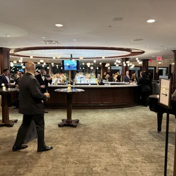 THE MILL LAKESIDE MANOR - Updated January 2026 - 81 Photos & 127 ...