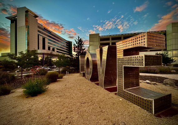 RENOWN REGIONAL MEDICAL CENTER - Updated December 2025 - 225 Photos ...