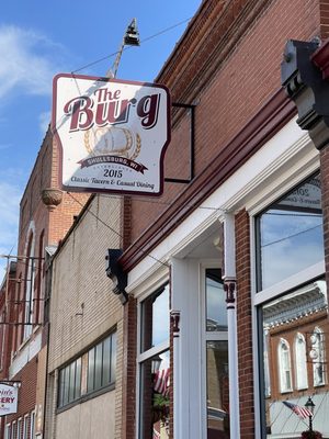 THE BURG - Updated December 2025 - 34 Photos & 30 Reviews - 134 W Water ...