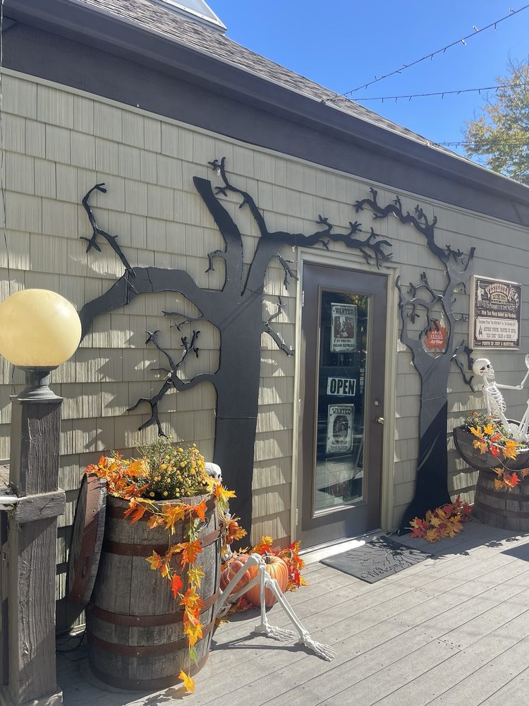 YESTERYEAR OLD TIME PHOTO STUDIO - Updated December 2025 - 145 S Van ...