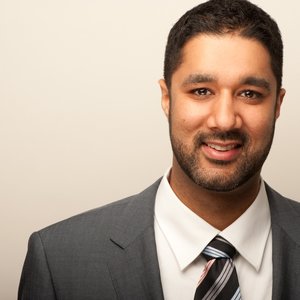 CHRISTOPHER THOMPSON, MD - Updated October 2025 - 70 Reviews - 18 ...