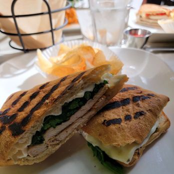 CHAT AMERICAN GRILL - Updated July 2025 - 198 Photos & 277 Reviews - 1 ...