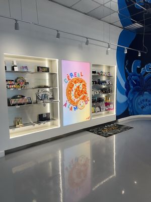 COOKIES - Updated October 2025 - 56 Photos & 61 Reviews - 2715 S Hardy Dr, Tempe, Arizona ...