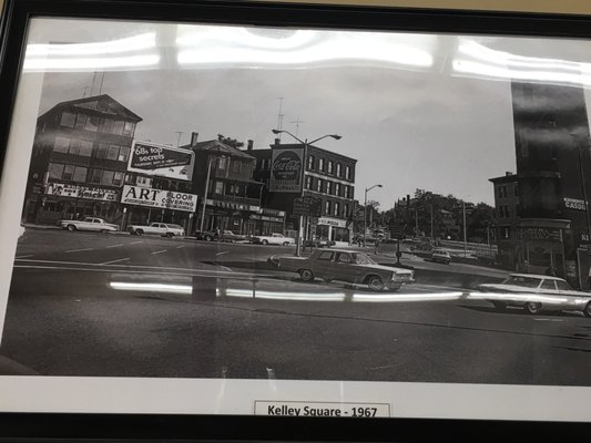 KELLEY SQUARE PIZZA - Updated October 2025 - 15 Photos & 77 Reviews ...