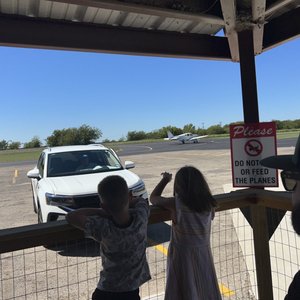 WING IT CAFE - 33 Photos & 16 Reviews - 171 Aviator Dr, Fort Worth ...