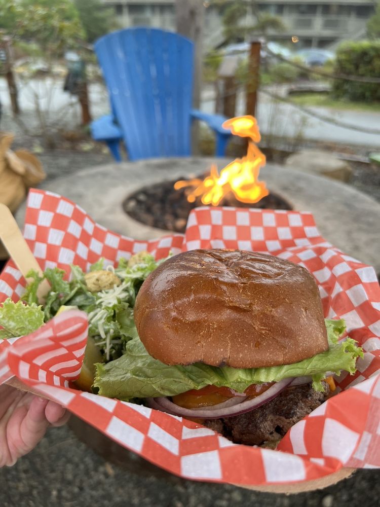 SURFSIDE GRILL - Updated September 2024 - 1421 Pacific Rim Highway ...