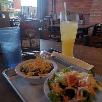 QUINTON’S BAR & DELI - Updated December 2025 - 93 Photos & 124 Reviews ...