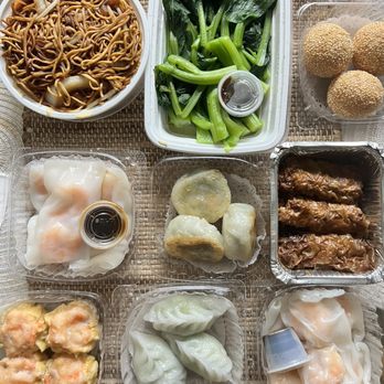 DIM SUM STATION - Updated October 2025 - 295 Photos & 151 Reviews - 366 ...