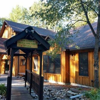 COACH LIGHT INN - Updated December 2025 - 32 Photos & 22 Reviews - 5555 ...