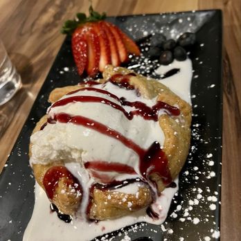 GRACIOUS PLATES ON MAIN - Updated June 2025 - 109 Photos & 207 Reviews ...