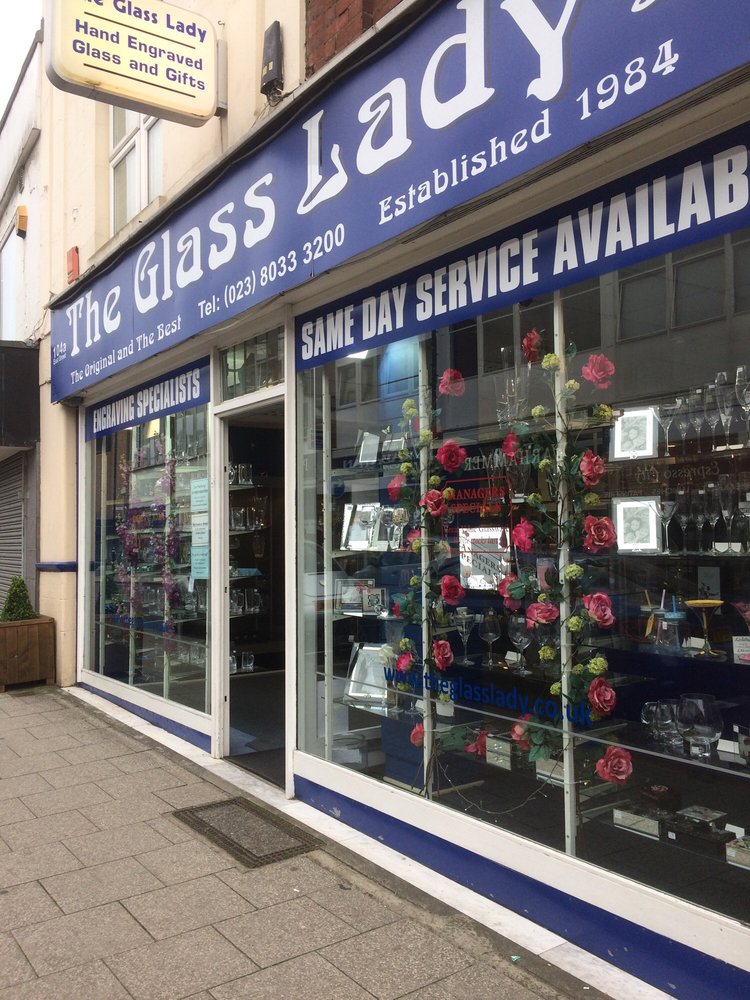 THE GLASS LADY - Updated October 2025 - 104A East Street, Southampton ...