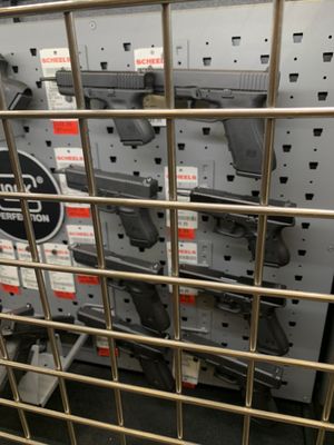 SCHEELS - 119 Photos & 45 Reviews - Outdoor Gear - 1226 Interquest Pkwy ...