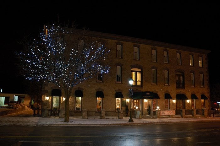 CARLETON HERITAGE INN - Updated August 2025 - 7 Bridge Street, Carleton ...