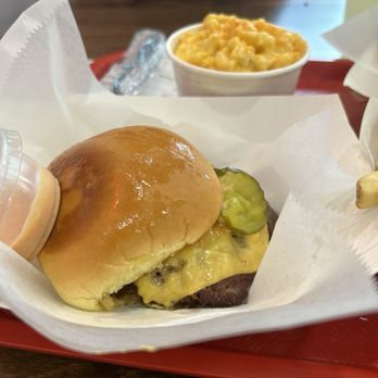 SLAP BURGER - Updated January 2025 - 45 Photos & 23 Reviews (3.3 stars ...