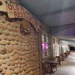 THE OLD PLANTATION RESTAURANT - Updated December 2024 - 374 Photos ...